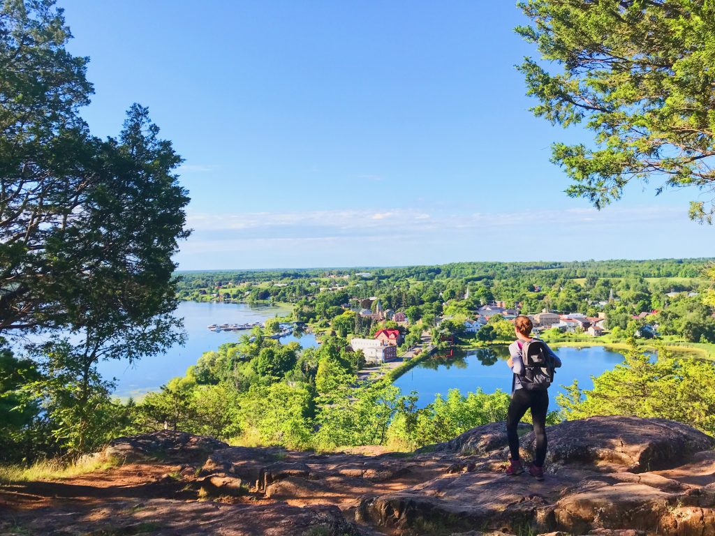 Westport – Foley Mountain and the unforgettable Spy Rock - Au-delà du ...